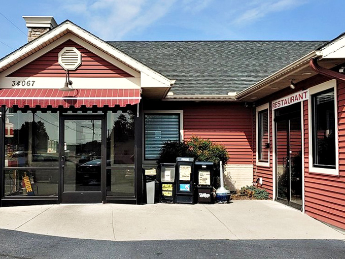 Morning sunshine bounces off Frankford Family Diner's cheery red siding &ndash; where locals have been solving the world's problems over coffee for decades.