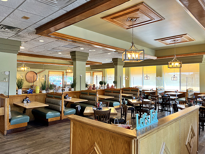 Warm wood tones, comfortable booths, and just the right lighting&mdash;this is what breakfast dreams are made of.