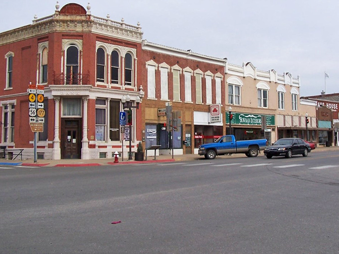 Where highways 56 and 177 intersect, Council Grove's downtown invites you to park the car and explore on foot&mdash;no rush, no agenda.