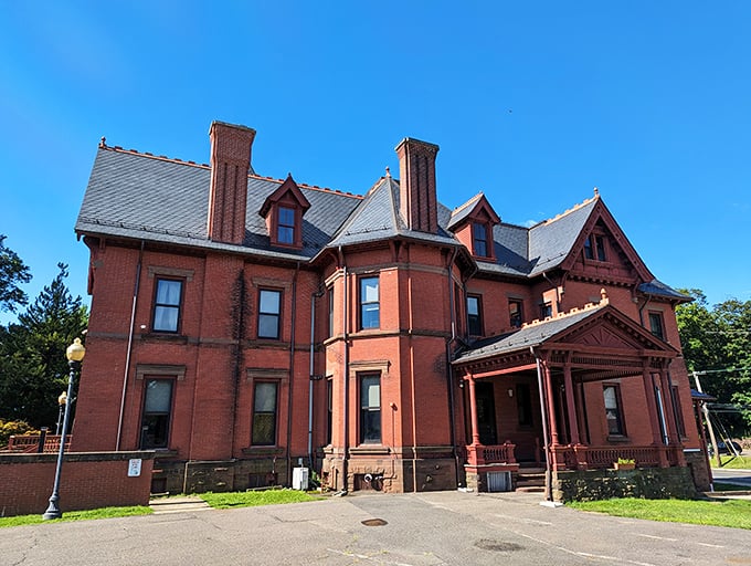 The striking Tuttle House, home to the Naugatuck Historical Society, stands as a Victorian-era testament to the town's industrial heritage. Its brick facade and distinctive architecture tell stories of bygone prosperity.