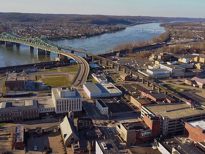 Where two mighty rivers meet, Parkersburg unfolds like a storybook. The Ohio and Little Kanawha create a natural embrace around this affordable gem.