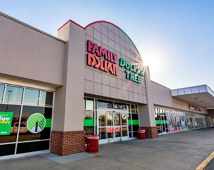 Architectural ambition meets desert practicality with this Family Dollar/Dollar Tree combo, proving even budget shopping deserves a grand entrance.