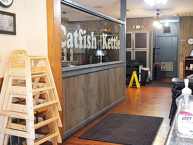 Step inside to no-frills comfort and wooden paneling that whispers, "We care more about what's on your plate than what's on our walls."