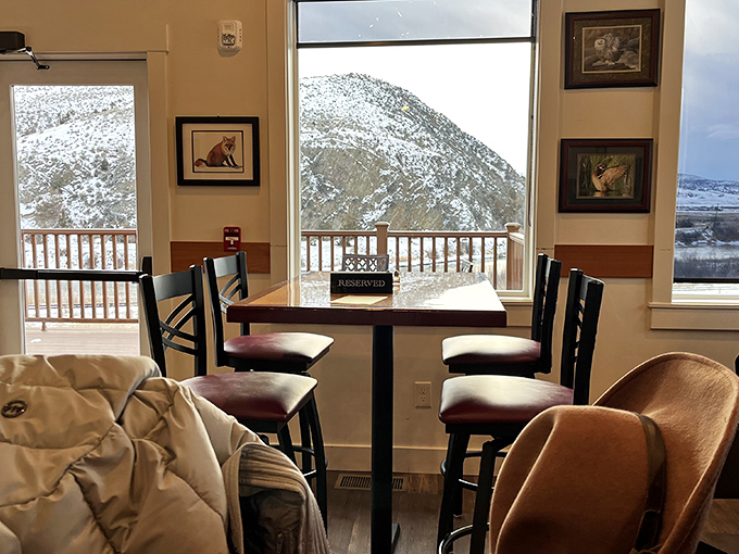 Window seats aren't just an option here&mdash;they're practically a spiritual experience with those snow-dusted mountains as your dining companion.