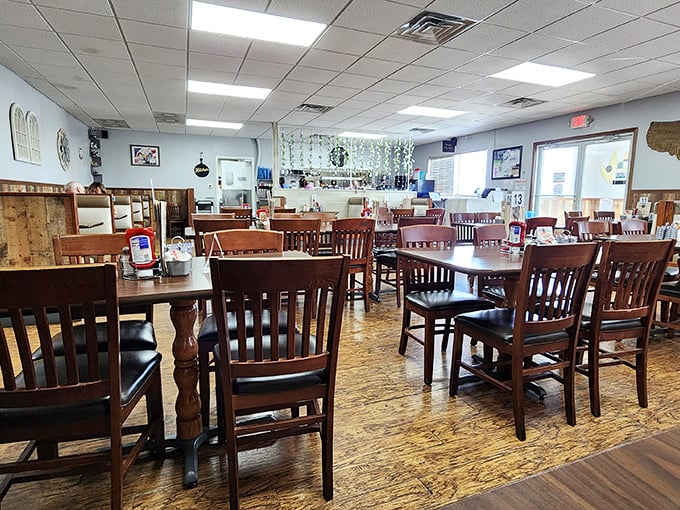 Wooden tables and chairs that have witnessed thousands of conversations create the perfect backdrop for comfort food that speaks volumes without saying a word.