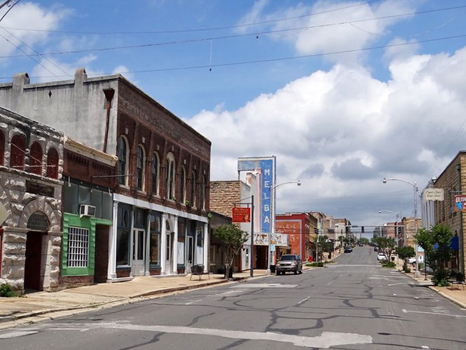 Batesville's charming downtown streets showcase beautiful historic buildings where you can shop, dine, and explore local treasures.