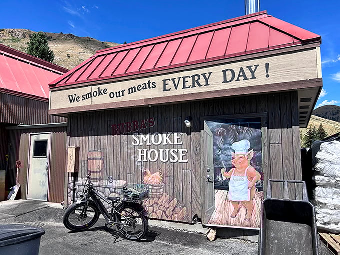 "We smoke our meats EVERY DAY!" isn't just a slogan at Bubba's&mdash;it's a mouthwatering promise kept daily.