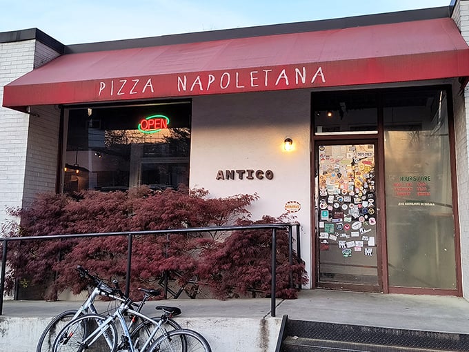 Antico's unassuming red awning hides a Neapolitan treasure &ndash; like finding an Italian grandmother's kitchen tucked away in Atlanta's bustling streets.