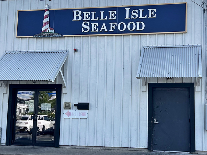Nautical simplicity at its finest. Belle Isle's lighthouse logo hints at the maritime feast that awaits hungry visitors.