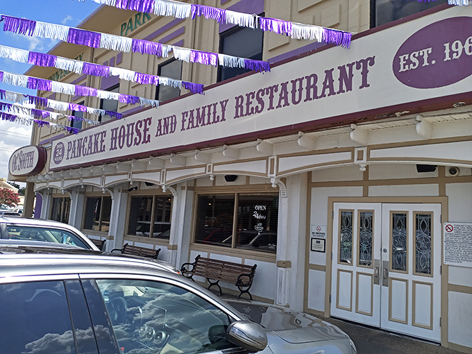 Ol' South's cheerful exterior hints at the fluffy pancake magic happening inside those welcoming white walls.