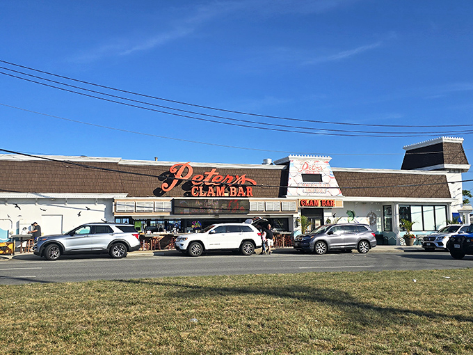 Sometimes the best treasures hide behind the simplest facades &ndash; this clam bar proves that theory perfectly.