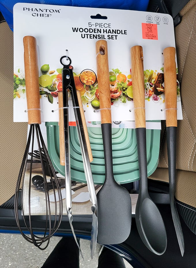 Kitchen dreams come true with this Phantom Chef wooden handle utensil set&mdash;proof that gourmet tools don't require gourmet prices.