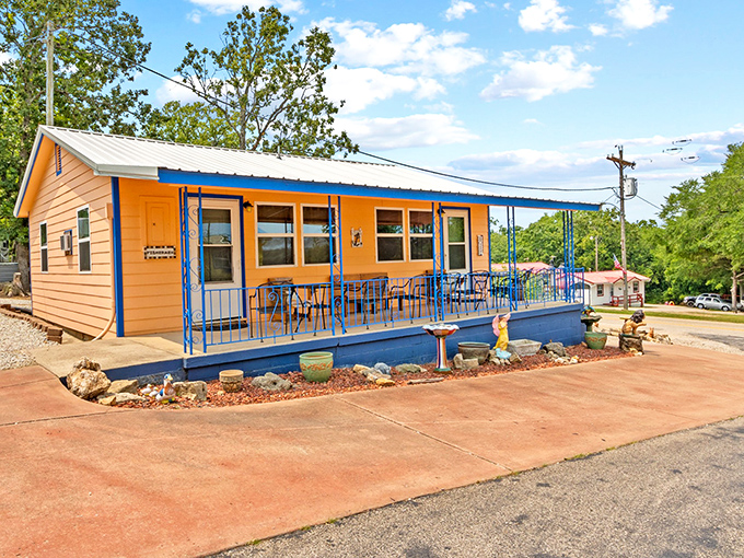 This cheerful lakeside caf&eacute; doesn't need fancy frills&mdash;just good food, friendly faces, and that porch where conversations flow as easily as the coffee.