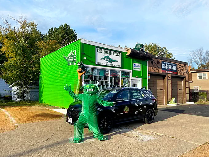Nothing says "normal Wisconsin town" quite like a bright green mythical monster greeting visitors. The Hodag: Rhinelander's unofficial mayor.
