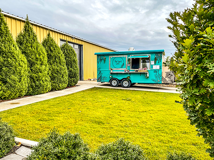 This turquoise food truck brings a splash of coastal color to the high desert&mdash;like finding Jimmy Buffett at a Mormon genealogy conference.
