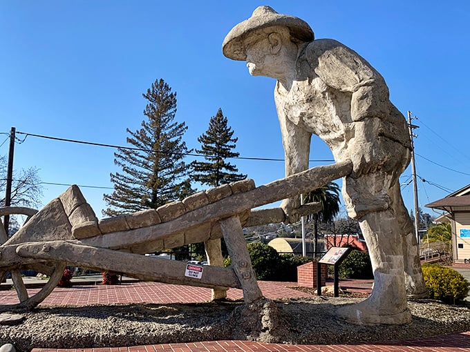 This massive miner statue doesn't just commemorate history &ndash; it practically screams "I found gold!" with more enthusiasm than your uncle at a family BBQ.