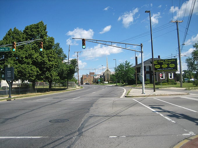 Fort Wayne's uncrowded streets might make you wonder if you've stumbled onto a movie set rather than a functioning city of 270,000 people.