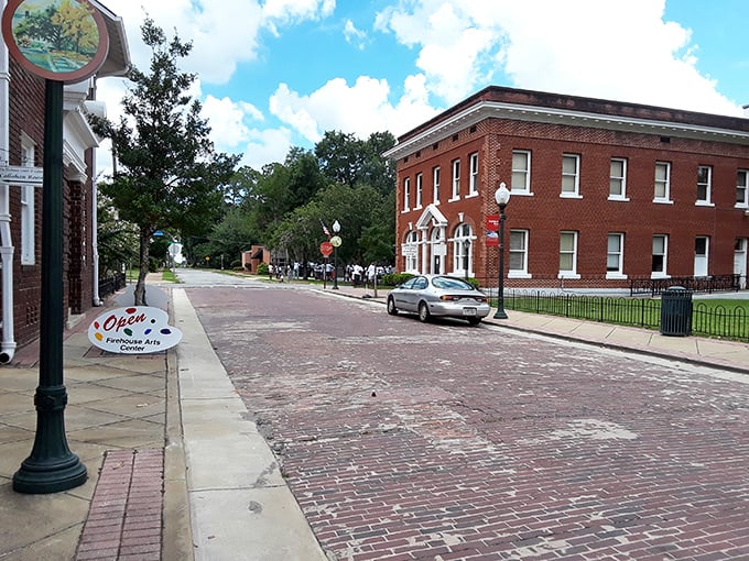 Bainbridge's corner buildings stand proud at this quiet intersection. Retirement dollars stretch further when surrounded by such affordable beauty.
