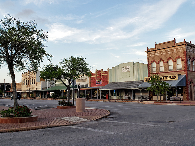Bay City's main street has that "Everybody knows your name" vibe. Your Social Security check might actually make you feel rich here!