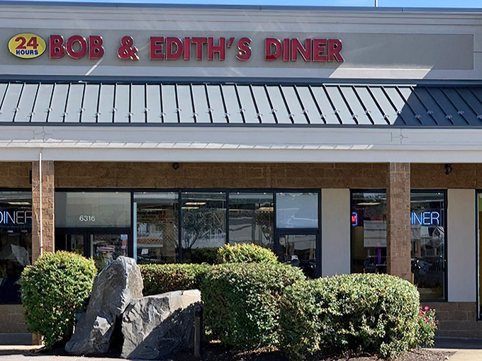 Strip mall magic happens here &ndash; Bob and Edith know that great ham doesn't need a fancy zip code.