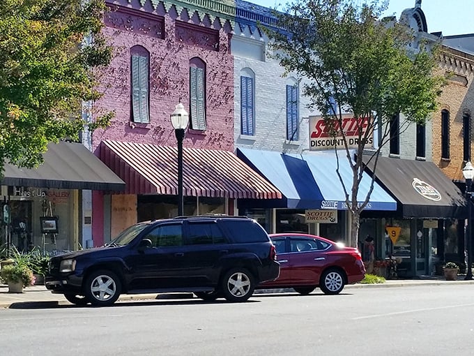 Candy-colored storefronts that would make Willy Wonka jealous &ndash; downtown Hartwell invites you to stroll and stay awhile.
