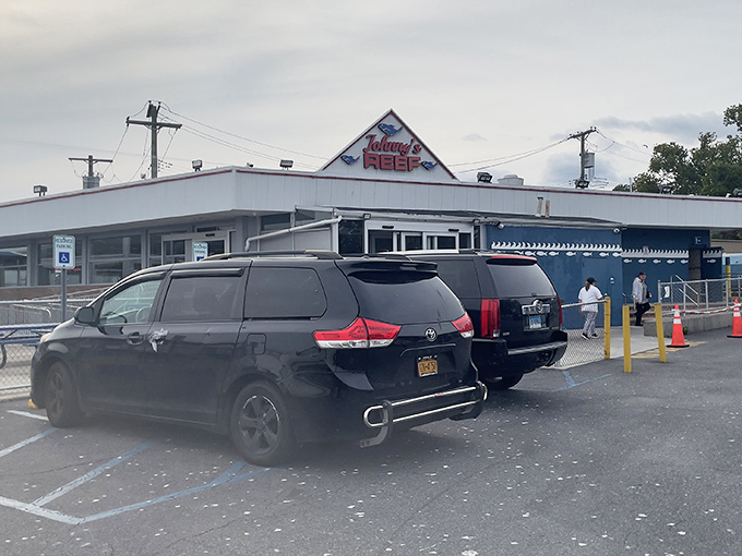 That weathered exterior has seen decades of happy seafood lovers coming back for more incredible catches.