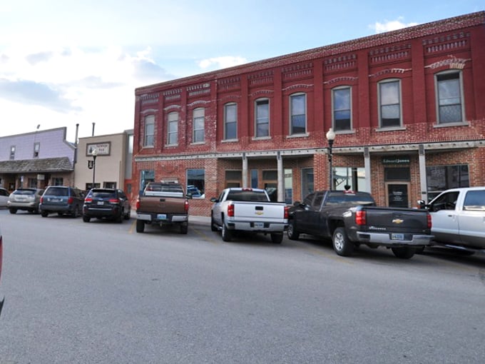 Saratoga's historic buildings have witnessed generations of locals swapping fishing tales and soaking in hot springs.