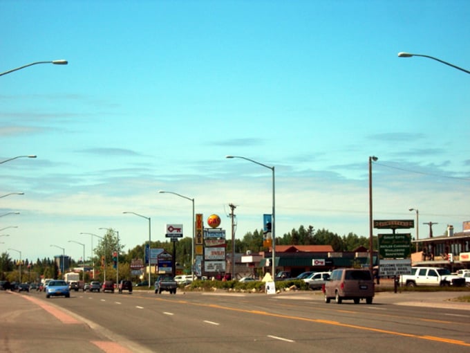 Soldotna's wide-open streets might not scream excitement, but they whisper "breathe easier" to anyone listening.