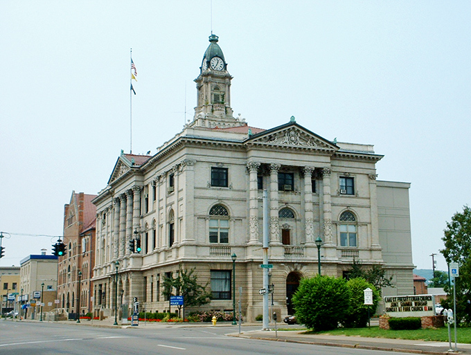 Elmira's stately courthouse stands as a testament to the city's rich history. Architectural grandeur without the big-city price tag.