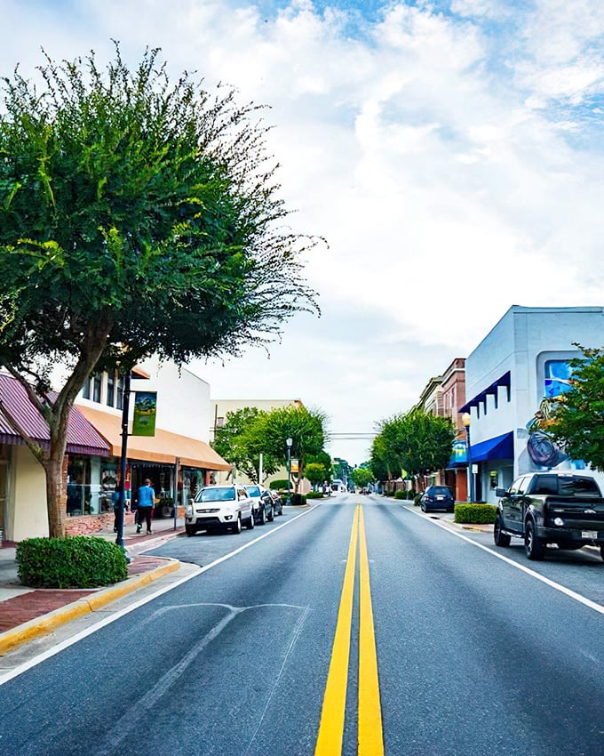 Small-town Florida at its finest&mdash;Lake City offers retirees the perfect blend of historic charm and modern conveniences without breaking the bank.