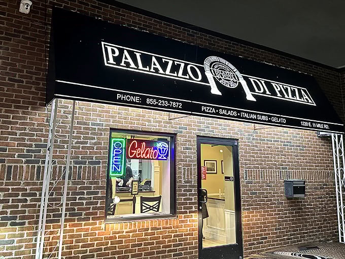 By day or night, Palazzo Di Pizza's simple exterior hides the complex flavors waiting inside. Don't judge this book by its cover.