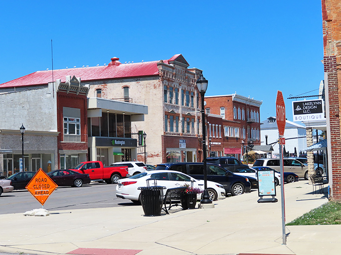 This downtown scene whispers "slow down and stay awhile" louder than any city traffic ever could.