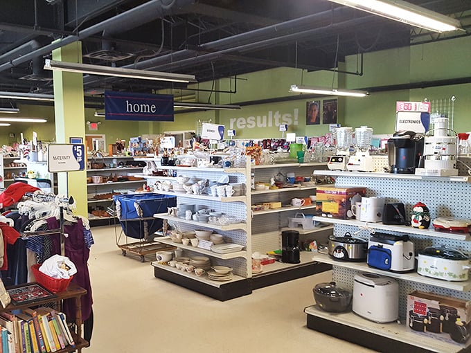 Kitchen gadgets and home goods galore! One person's "I never use this" becomes another's "How did I live without this?" in this domestic treasure trove.