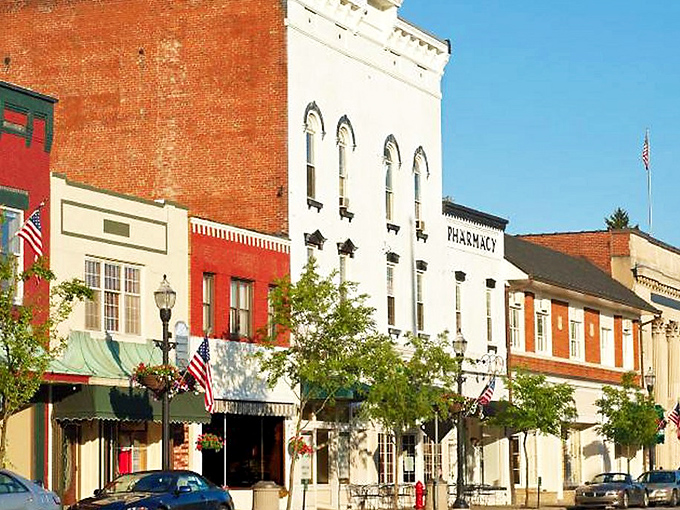 Grayson's brick-faced downtown might be modest in size, but it's mighty in charm and gentle on retirement budgets.