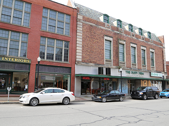 Meadville's storefronts look like they're competing for "Most Likely to Make You Forget You Own a Car."
