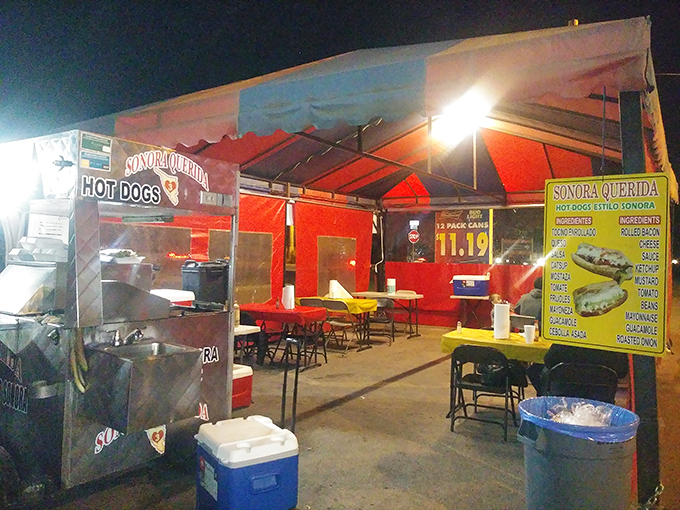 As twilight falls, Sonora Querida's stand glows like a beacon for hungry hot dog pilgrims. The journey is always worth it.