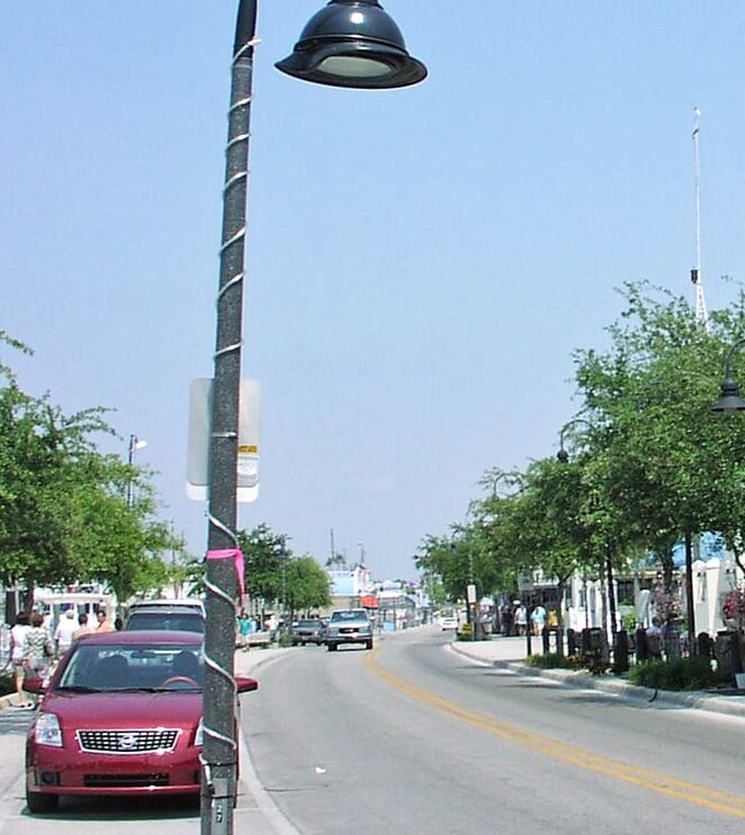 Tarpon Springs' main street has that "I'm on vacation but the locals know me" vibe&mdash;where even the lamp posts seem to be enjoying themselves.