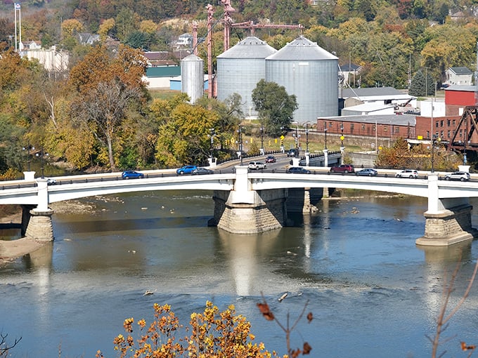 Zanesville's historic district features buildings that have witnessed generations of local life unfolding at a gentle pace.
