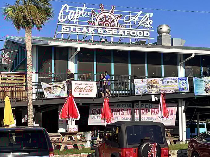 By day, Captain Al's looks casual; by night, it transforms into a neon-lit seafood wonderland worth writing home about.