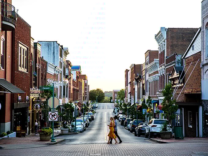 Downtown Clarksville's brick-lined streets offer a walkable community where retirees can stroll to local shops while stretching their Social Security dollars.