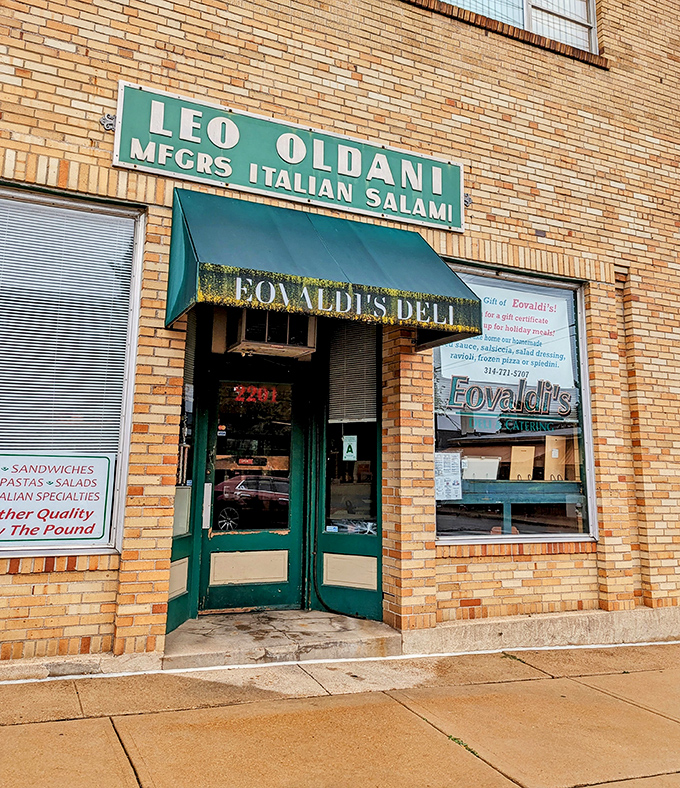 The "Leo Oldani" sign above Eovaldi's is like a family crest for sandwich royalty. Prepare to be treated like culinary nobility.