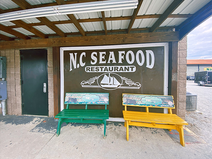 The sign says it all: seafood, straightforward and unpretentious. The kind of place that makes inland folks feel coastally connected.