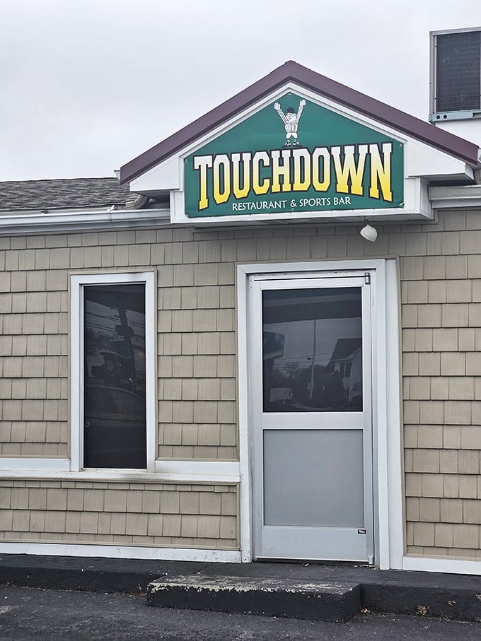 Those stone accents and cozy entrance promise the kind of meal that makes you want to stay awhile.