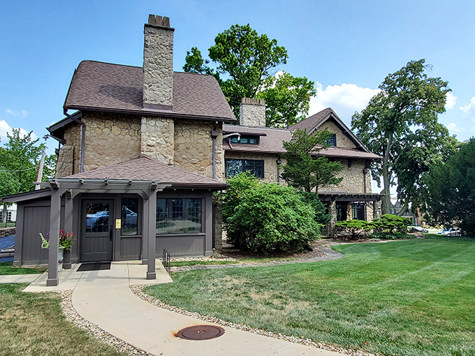 The Fellows Riverside Gardens mansion sits pretty, proving that Youngstown knows how to do elegance without pretension.