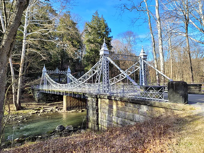 This delicate suspension bridge looks like it was plucked from a Victorian fairy tale and placed in Ohio just to make photographers happy.