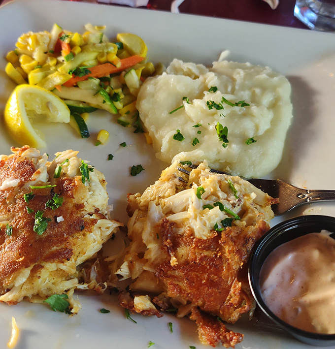 Maryland-style crab cakes that are all crab, no filler&mdash;like getting the director's cut where they kept all the good scenes.