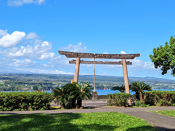 This Japanese torii gate frames Hilo Bay like nature's perfect postcard &ndash; no filter needed when the real thing looks this good.