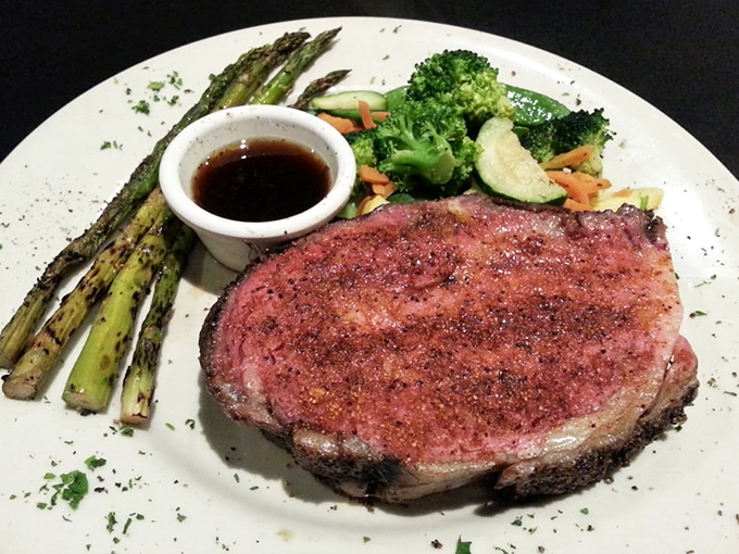 The prime rib at Tucker's achieves that perfect rosy center that meat lovers dream about, paired with seasonal vegetables that don't feel like an afterthought.