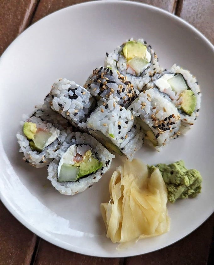 Sushi this fresh in a place called "Dive Bar"? Talk about exceeding expectations! These cucumber avocado rolls prove names can be deceiving.
