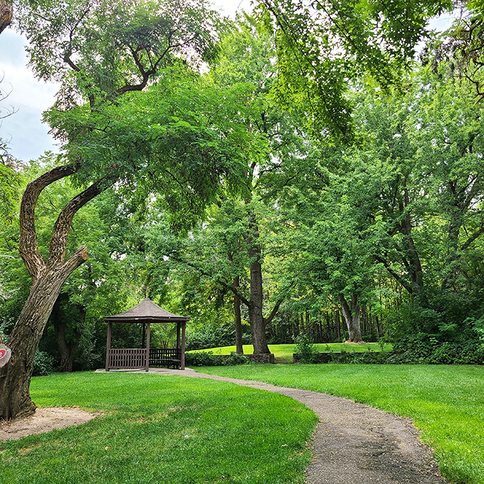 This gazebo in Wild Rose Park has witnessed more first kisses and wedding photos than a Hollywood romance director. Small-town magic at work.